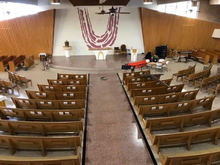 Our Lady Of The Snows Catholic Church (Chicago) - mass-times.us