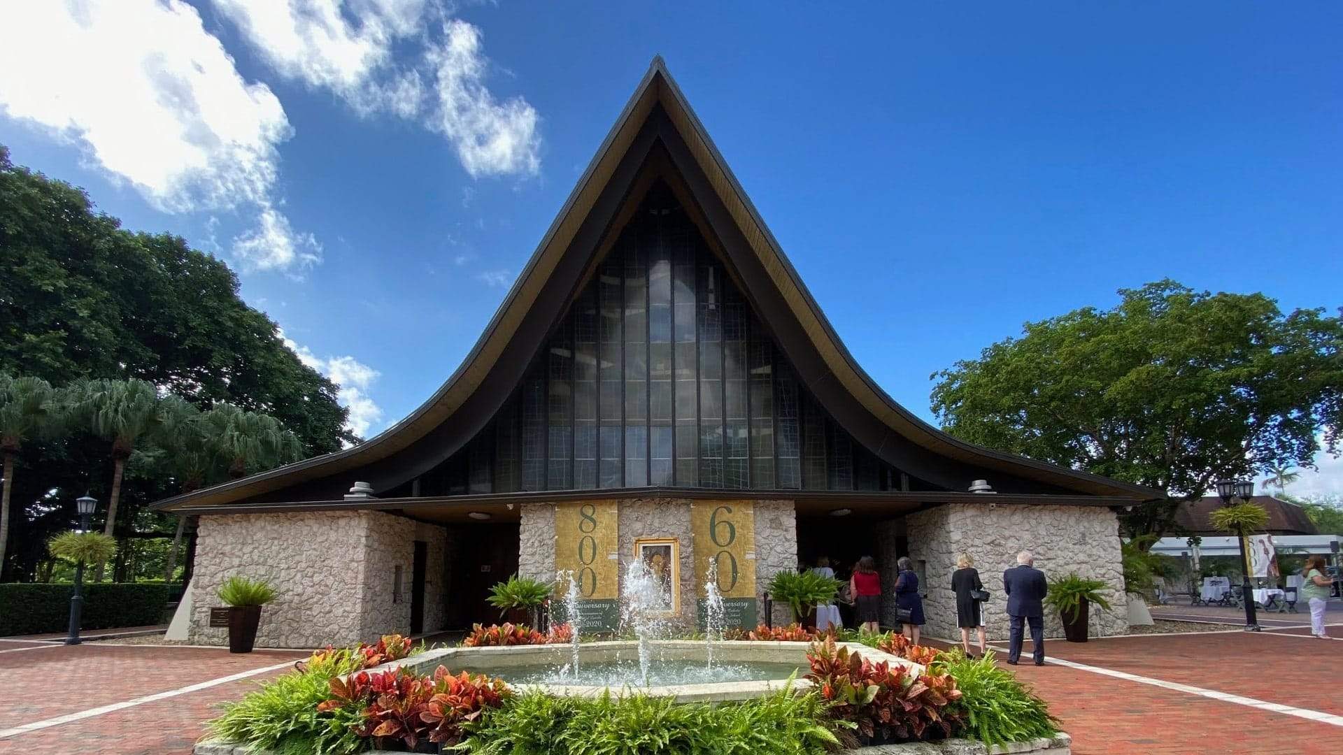 St. Hugh Catholic Church (Miami) - Mass Time